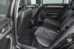 Black Volkswagen Passat B8 2016 in Ogre, with an engine capacity of 2.00 L and mileage of 200 thousand km for 12500 €, photo 23 on AUTOMOTO.COM.LV