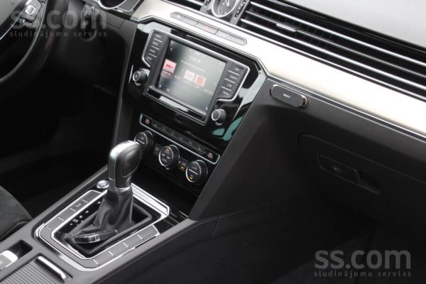 Melns Volkswagen Passat B8 2016 Tukums, ar dzinēja tilpumu 2.00 L un nobraukumu 295 tūkst. km par 8990 €, foto 9 vietnē AUTOMOTO.COM.LV