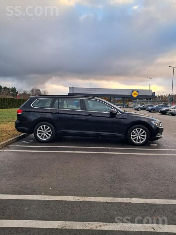 Melns Volkswagen Passat B8 2017 Jūrmala, ar dzinēja tilpumu 1.60 L un nobraukumu 290 tūkst. km par 10500 €, foto 4 vietnē AUTOMOTO.COM.LV