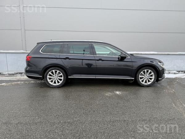 Black Volkswagen Passat B8 2017 in Riga, with an engine capacity of 2.00 L and mileage of 230 thousand km for 11488 €, photo 8 on AUTOMOTO.COM.LV