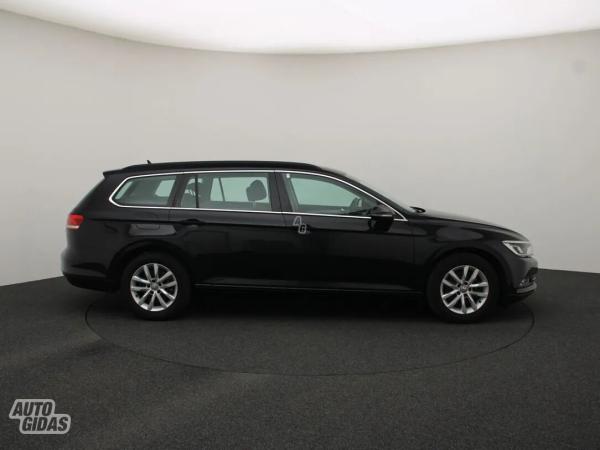 Melns Volkswagen Passat B8 2017 Viļņa, ar dzinēja tilpumu 1.60 L un nobraukumu 236 tūkst. km par 9599 €, foto 9 vietnē AUTOMOTO.COM.LV