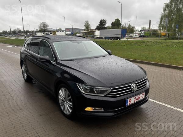 Black Volkswagen Passat B8 2017 in Rezekne, with an engine capacity of 2.00 L and mileage of 259 thousand km for 9700 €, photo 7 on AUTOMOTO.COM.LV