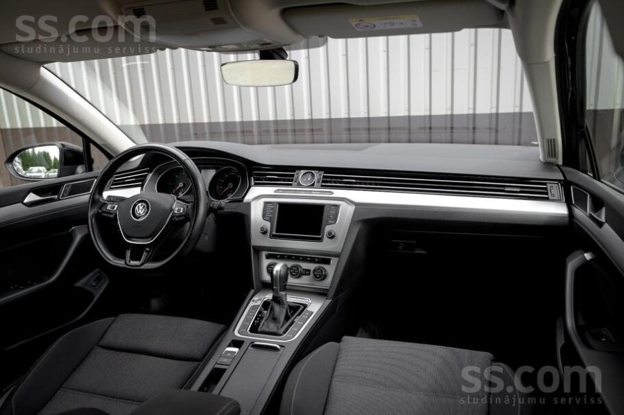 Black Volkswagen Passat B8 2017 in Tukums, with an engine capacity of 1.60 L and mileage of 214 thousand km for 8950 €, photo 9 on AUTOMOTO.COM.LV