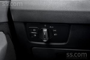 Black Volkswagen Passat B8 2017 in Tukums, with an engine capacity of 1.60 L and mileage of 214 thousand km for 8950 €, photo 17 on AUTOMOTO.COM.LV