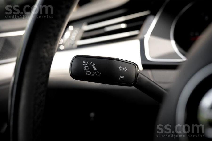 Black Volkswagen Passat B8 2017 in Tukums, with an engine capacity of 1.60 L and mileage of 214 thousand km for 8950 €, photo 18 on AUTOMOTO.COM.LV