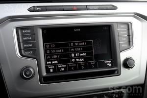 Black Volkswagen Passat B8 2017 in Tukums, with an engine capacity of 1.60 L and mileage of 214 thousand km for 8950 €, photo 24 on AUTOMOTO.COM.LV