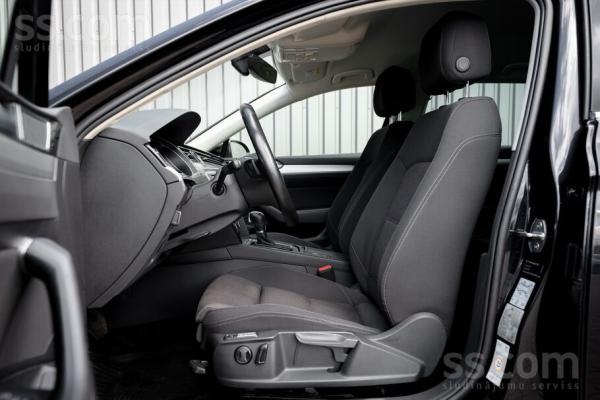 Melns Volkswagen Passat B8 2017 Tukums, ar dzinēja tilpumu 1.60 L un nobraukumu 214 tūkst. km par 8950 €, foto 10 vietnē AUTOMOTO.COM.LV