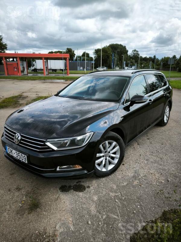Black Volkswagen Passat B8 2017 in Jelgava, with an engine capacity of 2.00 L and mileage of 222 thousand km for 9100 €, photo 5 on AUTOMOTO.COM.LV