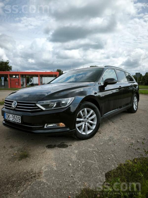 Black Volkswagen Passat B8 2017 in Jelgava, with an engine capacity of 2.00 L and mileage of 222 thousand km for 9100 €, photo 6 on AUTOMOTO.COM.LV
