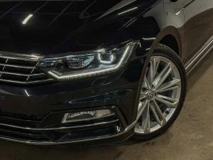 Black Volkswagen Passat B8 2017 in Jurmala, with an engine capacity of 2.00 L and mileage of 231 thousand km for 14750 €, photo 4 on AUTOMOTO.COM.LV