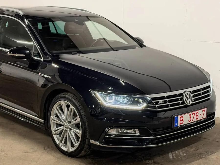 Black Volkswagen Passat B8 2017 in Jurmala, with an engine capacity of 2.00 L and mileage of 231 thousand km for 14750 €, photo 13 on AUTOMOTO.COM.LV