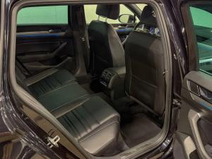 Black Volkswagen Passat B8 2017 in Jurmala, with an engine capacity of 2.00 L and mileage of 231 thousand km for 14750 €, photo 32 on AUTOMOTO.COM.LV