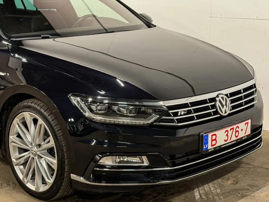 Black Volkswagen Passat B8 2017 in Jurmala, with an engine capacity of 2.00 L and mileage of 231 thousand km for 14750 €, photo 54 on AUTOMOTO.COM.LV
