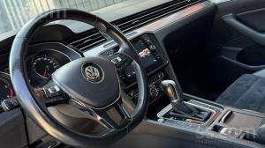Melns Volkswagen Passat B8 2017 Rīga, ar dzinēja tilpumu 1.60 L un nobraukumu 240 tūkst. km par 8990 €, foto 8 vietnē AUTOMOTO.COM.LV