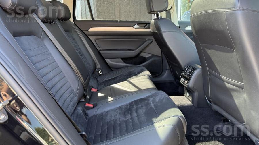 Melns Volkswagen Passat B8 2017 Rīga, ar dzinēja tilpumu 1.60 L un nobraukumu 240 tūkst. km par 8990 €, foto 12 vietnē AUTOMOTO.COM.LV