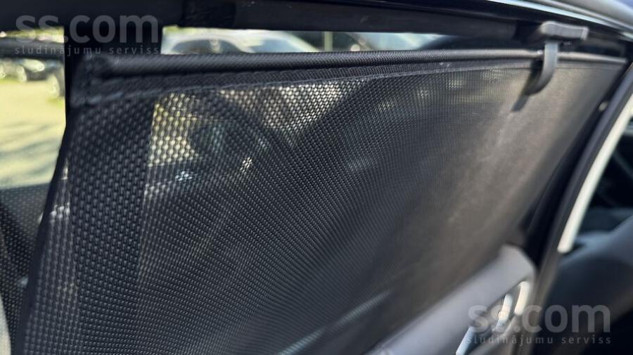 Melns Volkswagen Passat B8 2017 Rīga, ar dzinēja tilpumu 1.60 L un nobraukumu 240 tūkst. km par 8990 €, foto 33 vietnē AUTOMOTO.COM.LV