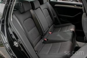 Melns Volkswagen Passat B8 2017 Tukums, ar dzinēja tilpumu 2.00 L un nobraukumu 155 tūkst. km par 10990 €, foto 7 vietnē AUTOMOTO.COM.LV