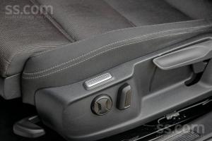 Melns Volkswagen Passat B8 2017 Tukums, ar dzinēja tilpumu 2.00 L un nobraukumu 155 tūkst. km par 10990 €, foto 9 vietnē AUTOMOTO.COM.LV
