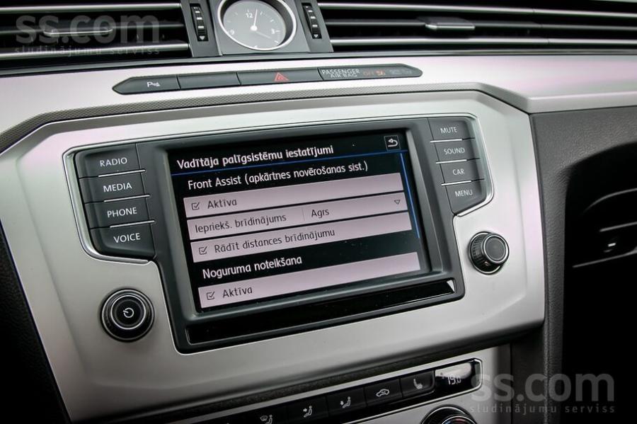 Melns Volkswagen Passat B8 2017 Tukums, ar dzinēja tilpumu 2.00 L un nobraukumu 155 tūkst. km par 10990 €, foto 15 vietnē AUTOMOTO.COM.LV
