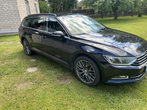 Black Volkswagen Passat B8 2017 in Valmiera, with an engine capacity of 2.00 L and mileage of 303 thousand km for 7700 €, photo 3 on AUTOMOTO.COM.LV