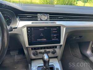 Melns Volkswagen Passat B8 2017 Valmiera, ar dzinēja tilpumu 2.00 L un nobraukumu 303 tūkst. km par 7700 €, foto 5 vietnē AUTOMOTO.COM.LV