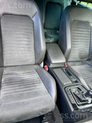 Black Volkswagen Passat B8 2017 in Riga, with an engine capacity of 2.00 L and mileage of 241 thousand km for 11200 €, photo 8 on AUTOMOTO.COM.LV