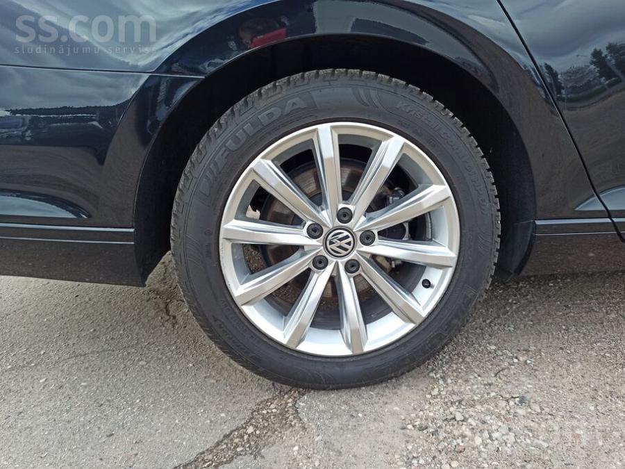 Black Volkswagen Passat B8 2017 in Daugavpils, with an engine capacity of 1.60 L and mileage of 0 thousand km for 9490 €, photo 13 on AUTOMOTO.COM.LV