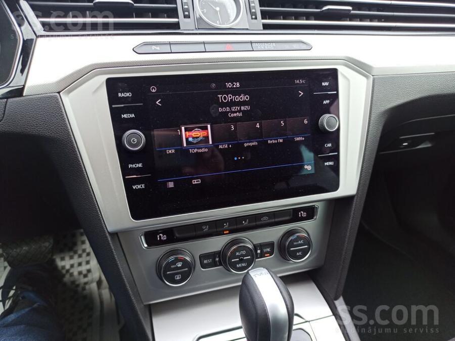 Black Volkswagen Passat B8 2017 in Daugavpils, with an engine capacity of 1.60 L and mileage of 0 thousand km for 9490 €, photo 27 on AUTOMOTO.COM.LV