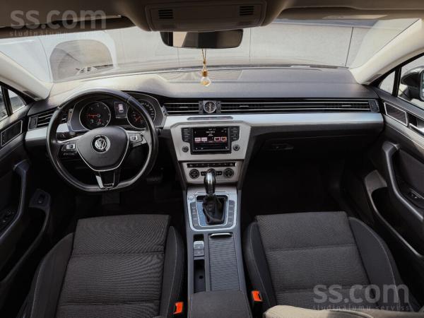 Black Volkswagen Passat B8 2017 in Riga, with an engine capacity of 2.00 L and mileage of 0 thousand km for 8950 €, photo 7 on AUTOMOTO.COM.LV