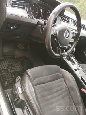Melns Volkswagen Passat B8 2017 Talsi, ar dzinēja tilpumu 2.00 L un nobraukumu 335 tūkst. km par 8750 €, foto 9 vietnē AUTOMOTO.COM.LV