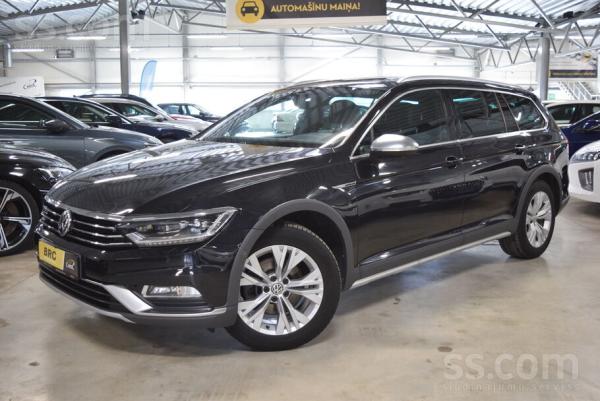 Melns Volkswagen Passat B8 2018 Rīga, ar dzinēja tilpumu 2.00 L un nobraukumu 211 tūkst. km par 15500 €, foto 1 vietnē AUTOMOTO.COM.LV