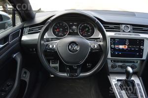 Melns Volkswagen Passat B8 2018 Rīga, ar dzinēja tilpumu 2.00 L un nobraukumu 211 tūkst. km par 15500 €, foto 11 vietnē AUTOMOTO.COM.LV