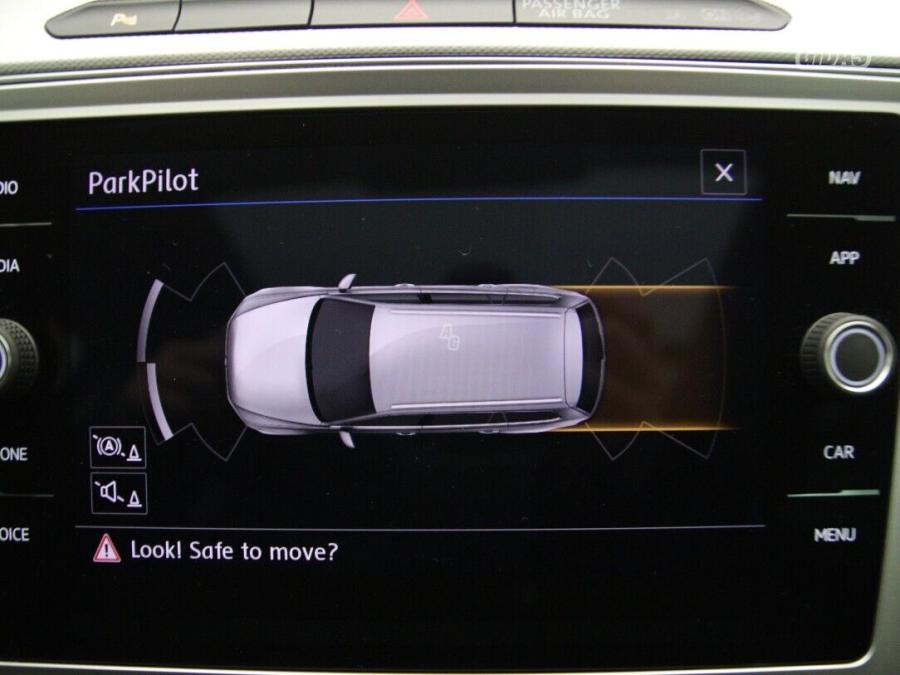 Черный Фольксваген Пассат Б8 2018 в Вильнюс, объемом двигателя 1.40 л и пробегом 192 тыс. км за 12499 €, фото 25 на AUTOMOTO.COM.LV