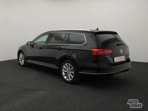 Black Volkswagen Passat B8 2018 in Vilnius, with an engine capacity of 1.60 L and mileage of 131 thousand km for 14999 €, photo 8 on AUTOMOTO.COM.LV