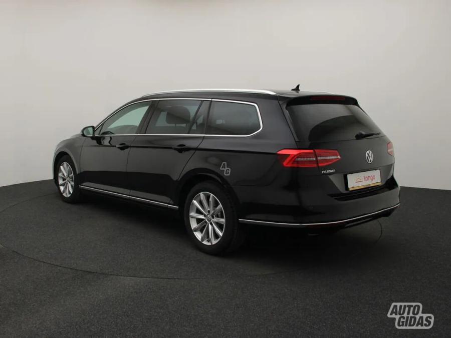 Black Volkswagen Passat B8 2018 in Vilnius, with an engine capacity of 1.60 L and mileage of 131 thousand km for 14999 €, photo 8 on AUTOMOTO.COM.LV