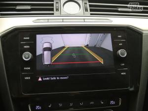 Black Volkswagen Passat B8 2018 in Vilnius, with an engine capacity of 1.60 L and mileage of 131 thousand km for 14999 €, photo 26 on AUTOMOTO.COM.LV