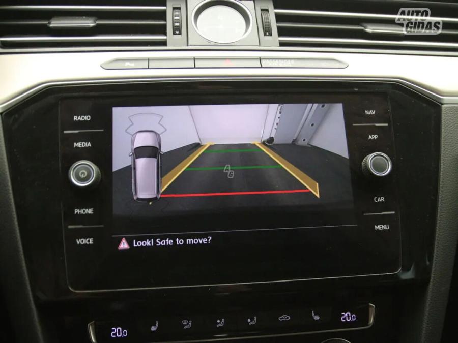 Black Volkswagen Passat B8 2018 in Vilnius, with an engine capacity of 1.60 L and mileage of 131 thousand km for 14999 €, photo 26 on AUTOMOTO.COM.LV