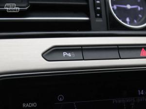 Black Volkswagen Passat B8 2018 in Vilnius, with an engine capacity of 1.60 L and mileage of 131 thousand km for 14999 €, photo 32 on AUTOMOTO.COM.LV