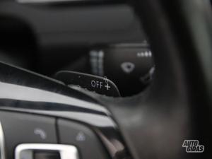 Black Volkswagen Passat B8 2018 in Vilnius, with an engine capacity of 1.60 L and mileage of 131 thousand km for 14999 €, photo 33 on AUTOMOTO.COM.LV