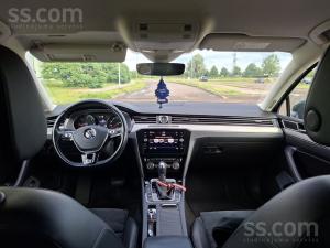 Melns Volkswagen Passat B8 2018 Jelgava, ar dzinēja tilpumu 2.00 L un nobraukumu 175 tūkst. km par 15950 €, foto 5 vietnē AUTOMOTO.COM.LV