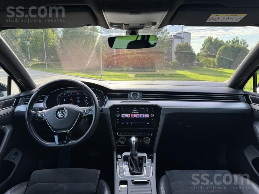 Black Volkswagen Passat B8 2018 in Cesis, with an engine capacity of 1.60 L and mileage of 221 thousand km for 12850 €, photo 11 on AUTOMOTO.COM.LV