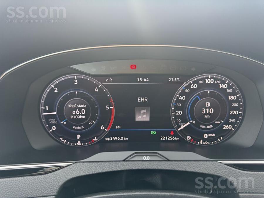 Black Volkswagen Passat B8 2018 in Cesis, with an engine capacity of 1.60 L and mileage of 221 thousand km for 12850 €, photo 15 on AUTOMOTO.COM.LV