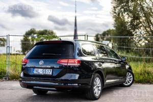 Black Volkswagen Passat B8 2018 in Riga, with an engine capacity of 2.00 L and mileage of 328 thousand km for 8590 €, photo 7 on AUTOMOTO.COM.LV