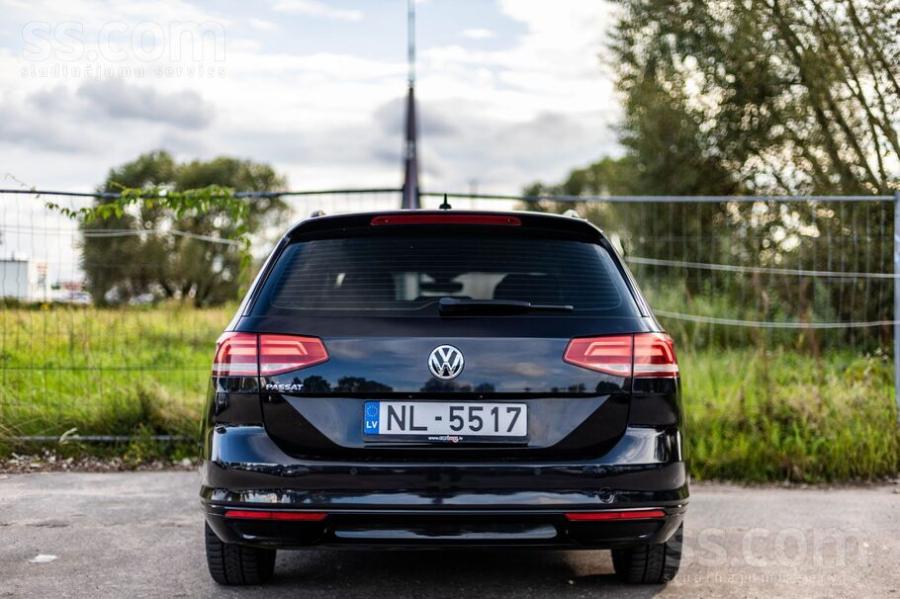 Black Volkswagen Passat B8 2018 in Riga, with an engine capacity of 2.00 L and mileage of 328 thousand km for 8590 €, photo 9 on AUTOMOTO.COM.LV