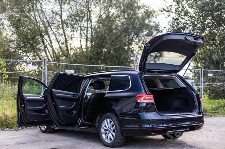 Black Volkswagen Passat B8 2018 in Riga, with an engine capacity of 2.00 L and mileage of 328 thousand km for 8590 €, photo 10 on AUTOMOTO.COM.LV