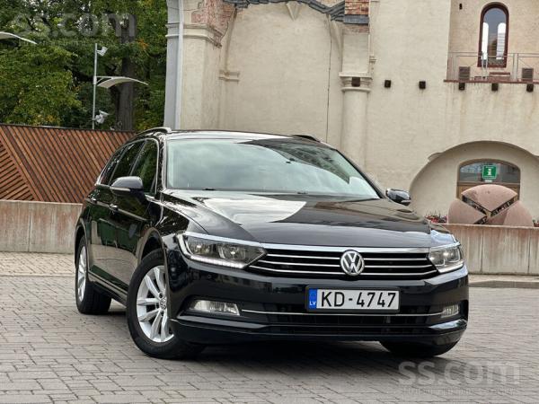 Black Volkswagen Passat B8 2018 in Riga, with an engine capacity of 2.00 L and mileage of 232 thousand km for 11900 €, photo 1 on AUTOMOTO.COM.LV