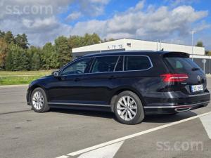 Melns Volkswagen Passat B8 2018 Rīga, ar dzinēja tilpumu 2.00 L un nobraukumu 192 tūkst. km par 15400 €, foto 5 vietnē AUTOMOTO.COM.LV