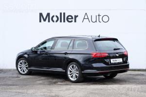 Black Volkswagen Passat B8 2018 in Riga, with an engine capacity of 2.00 L and mileage of 180 thousand km for 13800 €, photo 4 on AUTOMOTO.COM.LV