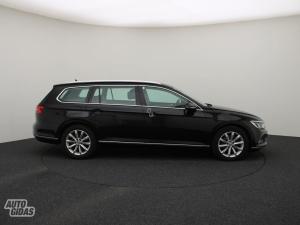 Melns Volkswagen Passat B8 2019 Viļņa, ar dzinēja tilpumu 2.00 L un nobraukumu 210 tūkst. km par 14599 €, foto 9 vietnē AUTOMOTO.COM.LV