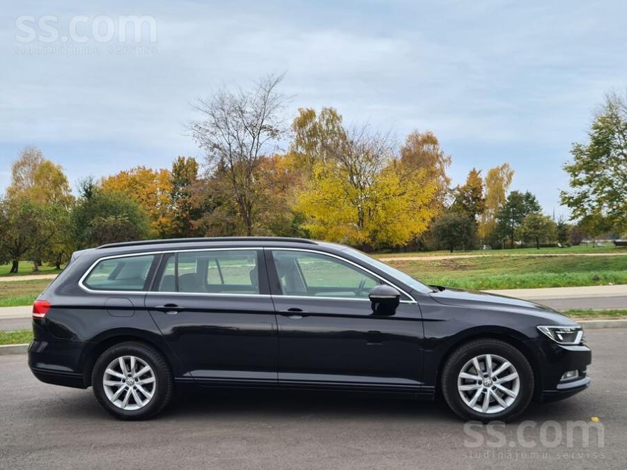 Black Volkswagen Passat B8 2019 in Riga, with an engine capacity of 2.00 L and mileage of 200 thousand km for 12800 €, photo 6 on AUTOMOTO.COM.LV